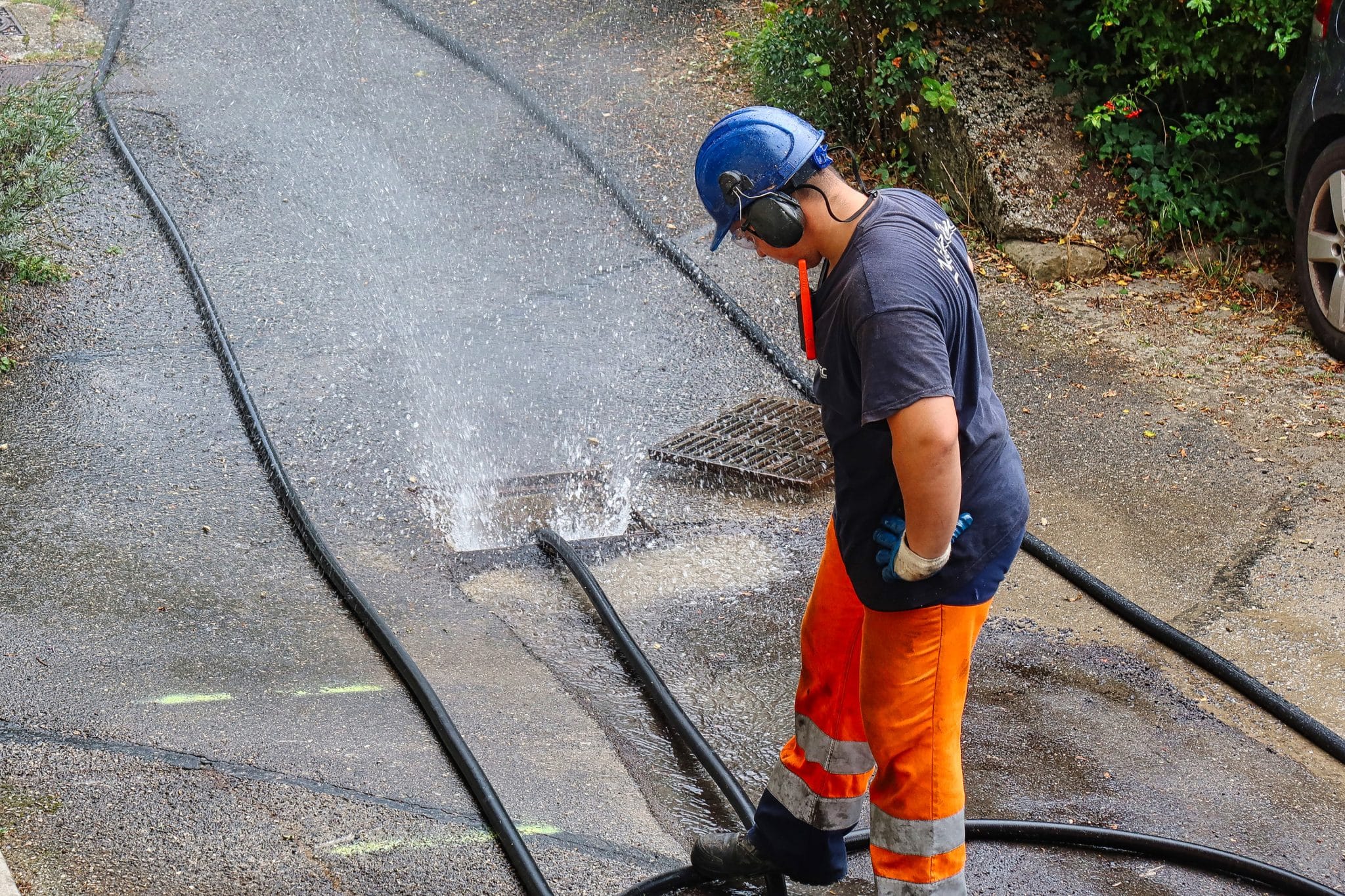 Hydro Jetting Benefits for Commercial Drains | PowerVac